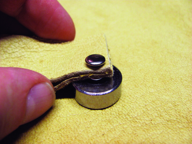 How to Make a Leather Shop Apron – Mother Earth News